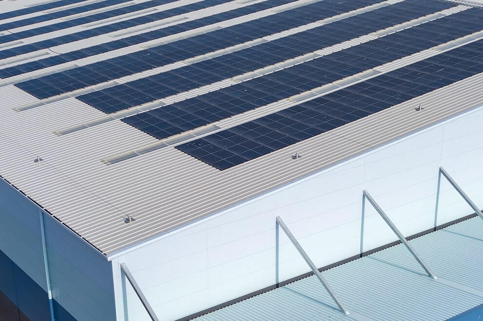 4 Most Common Roofing Materials for Industrial Buildings